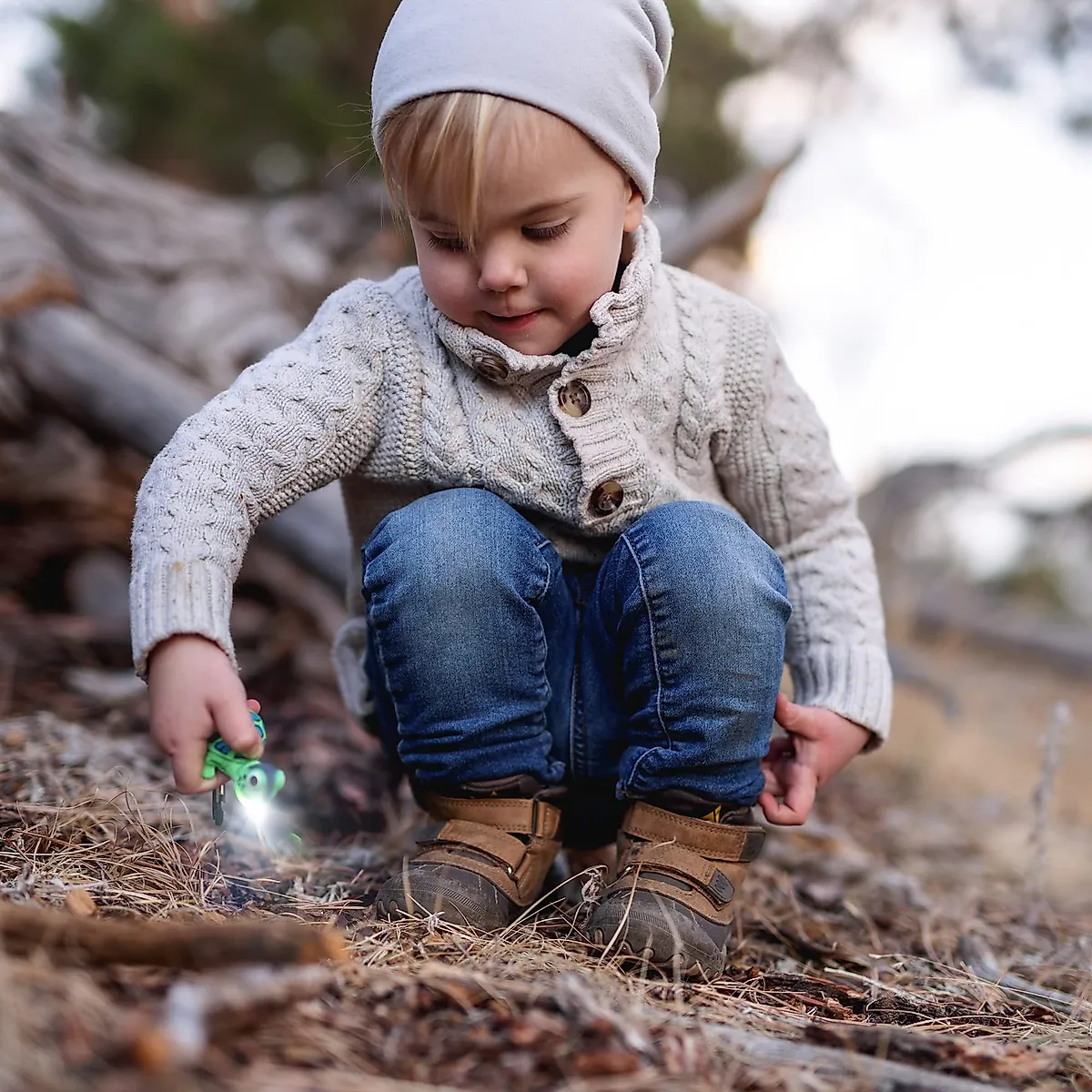 Big Discoveries WildLight Animal Carabiner Flashlight - Fun Mini Keychain Flash Lights for Kids, Nurses, Camping