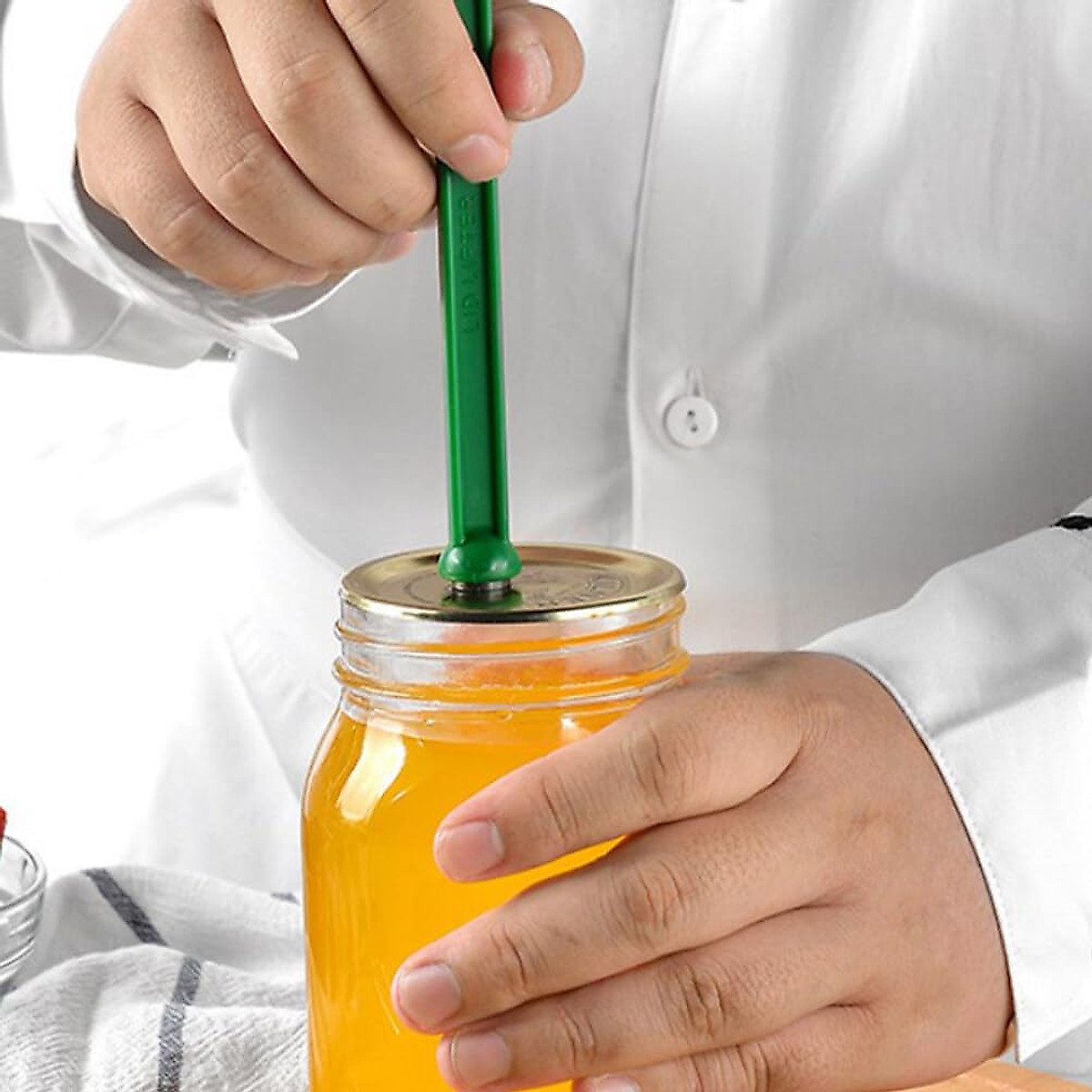 6pcs With Magnetic Can Lifter Jar Lifting Tool Professional Canning Lifters Scald-proof Canning Lid Lifters Portable Jar Lifter Household Canning Lid Lifter Kitchen Supplies