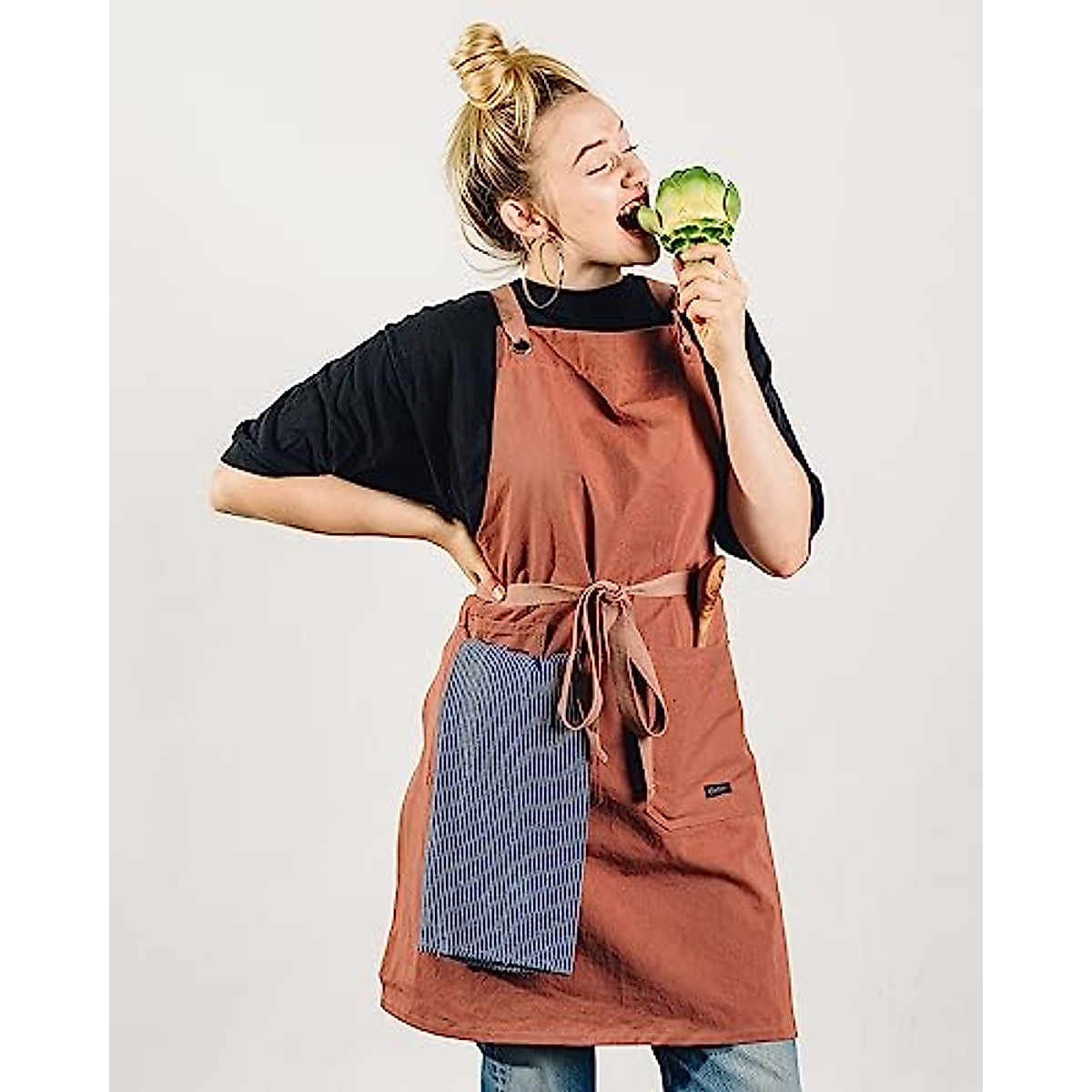Caldo Crossback Kitchen Apron for Cooking - Mens and Womens Professional Chef or Server Bib Apron - Adjustable Crossback Style - Rustic- Midweight Cotton (Terracotta)