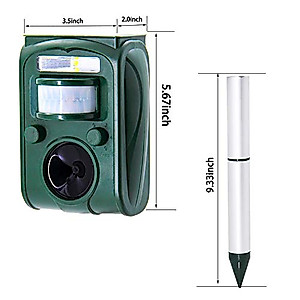 Lulu Home Ultrasonic Animal Repeller, Outdoor Weatherproof Solar Powered Rodent Repeller with Motion Activated Flashing LED Light, Repel Dogs, Cat, Squirrels, Raccoon, Rabbit, Fox & More