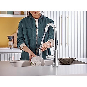 Moen 7402EW Riley Single Handle Chrome High Arc Pull Down Kitchen Faucet with Motionsense Wave, Power Clean Spray Technology, and Reflex System, Sensor, Modern, Aa Batteries