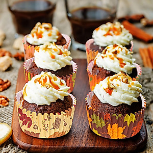 Whaline 600Pcs Fall Thanksgiving Cupcake Liners Maple Leaf Pumpkin Acorn Baking Cups Autumn Muffin Baking Liners for Birthday Party Fall Themed Party Supply Decor