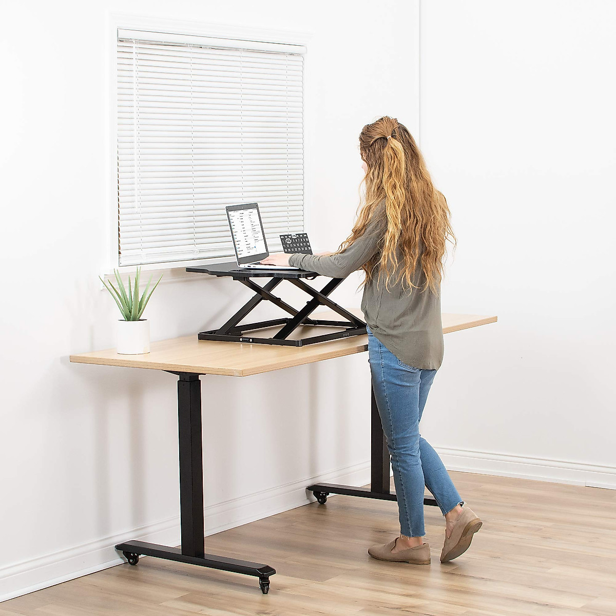 VIVO Single Top Height Adjustable 27 inch Standing Desk Converter, Sit Stand Tabletop Monitor Laptop Riser Workstation, Black, DESK-V000HB