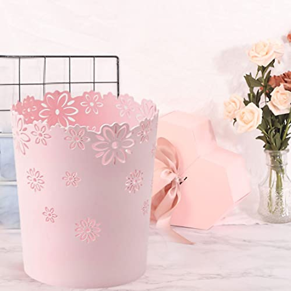 Round Trash Can Plastic Hollow Waste Paper Bin Flower Lace Rubbish Basket for Office Plastic Trash Can, Round Waste Bin, Rubbish Bin for Kitchen, Hollow Rubbish Basket, Flower Lace Garbage Can