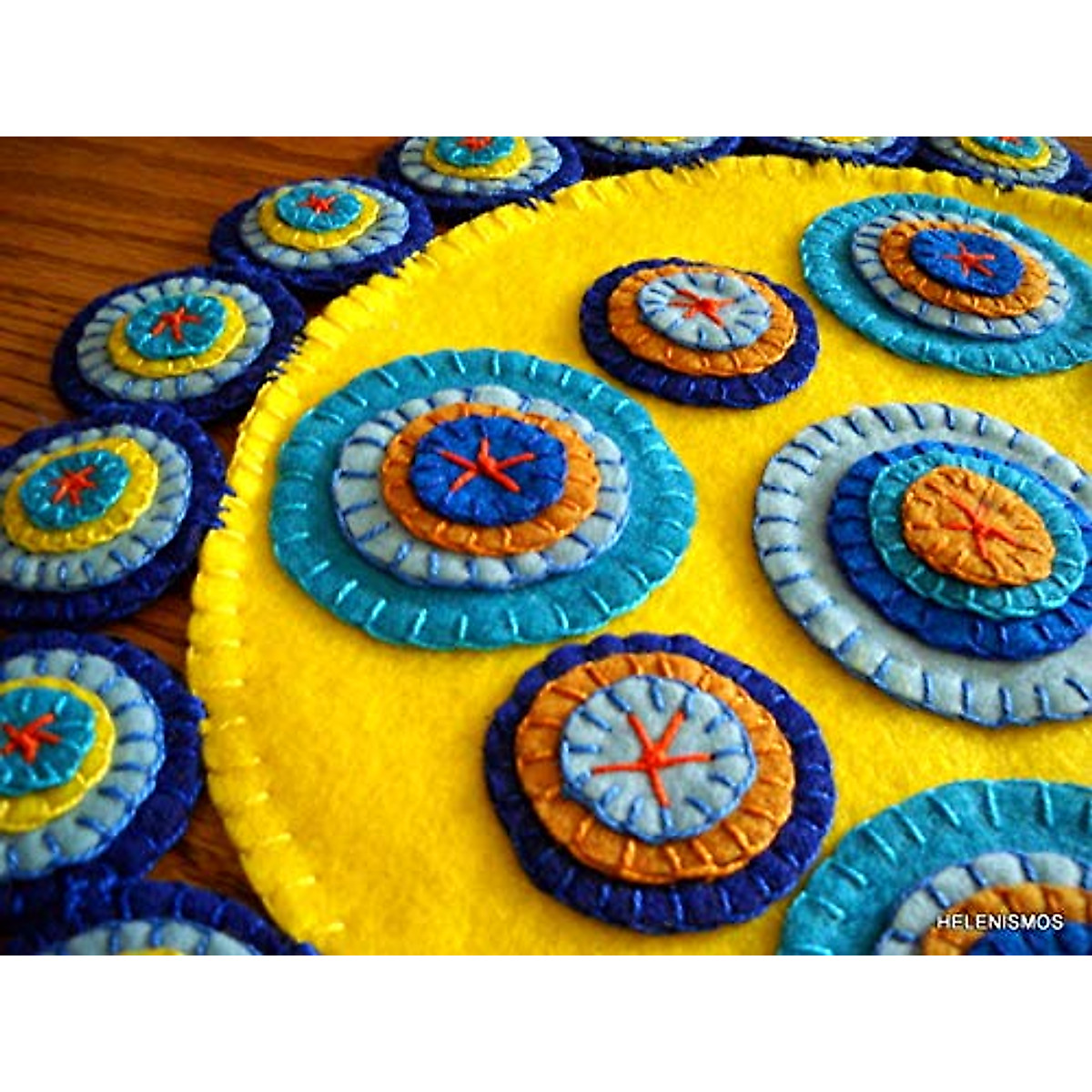 Nakpunar Felt Circles from 1" to 8" - Made in USA (1 inch, Assorted)