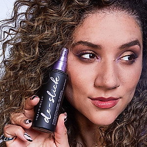 Urban Decay De-Slick Oil Control Matte Makeup Setting Spray - Travel Size - Controls Oil, Blocks Shine & Locks Makeup in Place - Oil-Free, Microfine Face Mist - 1.0 fl. oz