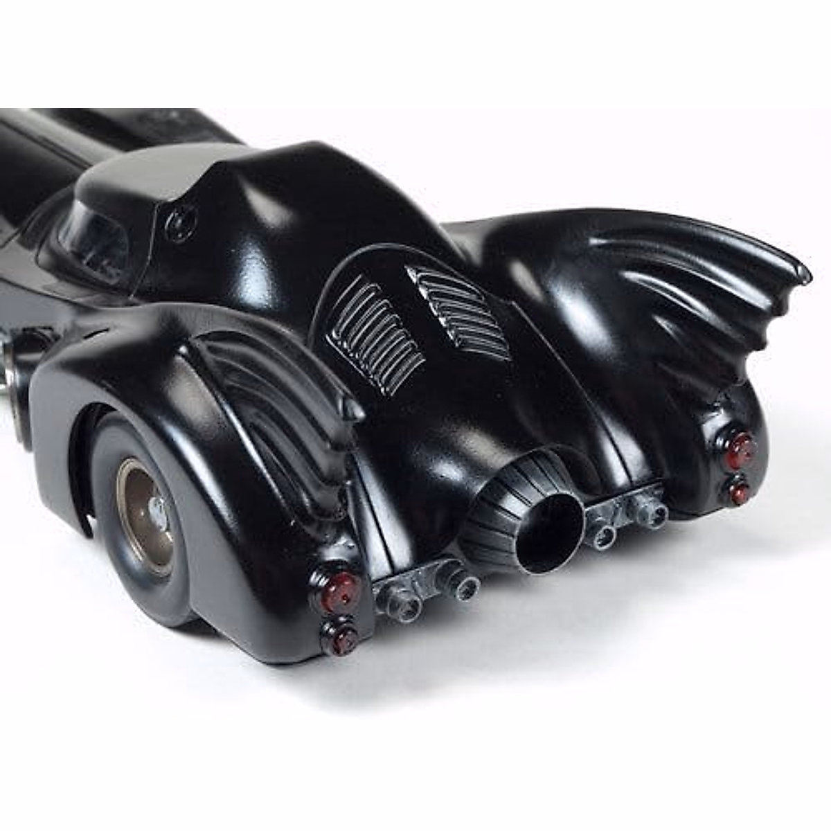 AMT 1/25 1989 Batmobile Plastic Model Kit