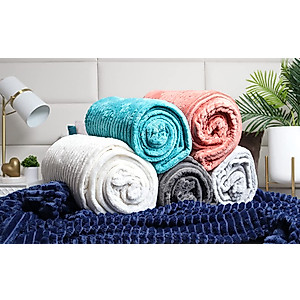 Nestl Throw Blanket for Couch - Cozy Fleece Blanket Throw, Warm Fuzzy Blankets and Throws for Sofa, Fleece Throw Blankets, Teal Soft Blanket, Lightweight Cut Plush Blanket 50x60 inches