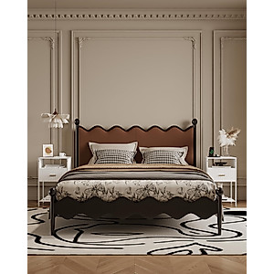 Veegle White Nightstand with Charging Station, Fluted Side Table with Drawer, Modern Bedside Table with Open Shelves for Living Room, Bedroom