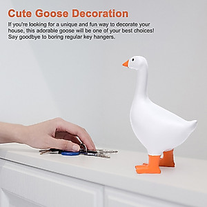 Goose Magnetic Key Holder, Resin Goose Duck Figurine Statue Magnetic Tool Holder, Cute Animal Figurines Key Holder, Hanging Storage Rack Ornament, Animal Figurines Key Storage Rack for(Orange)