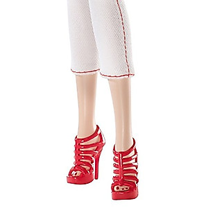 BARBIE BASICS (2011) COLLECTION RED Model NO. 03 BRUNETTE - BLACK LABEL