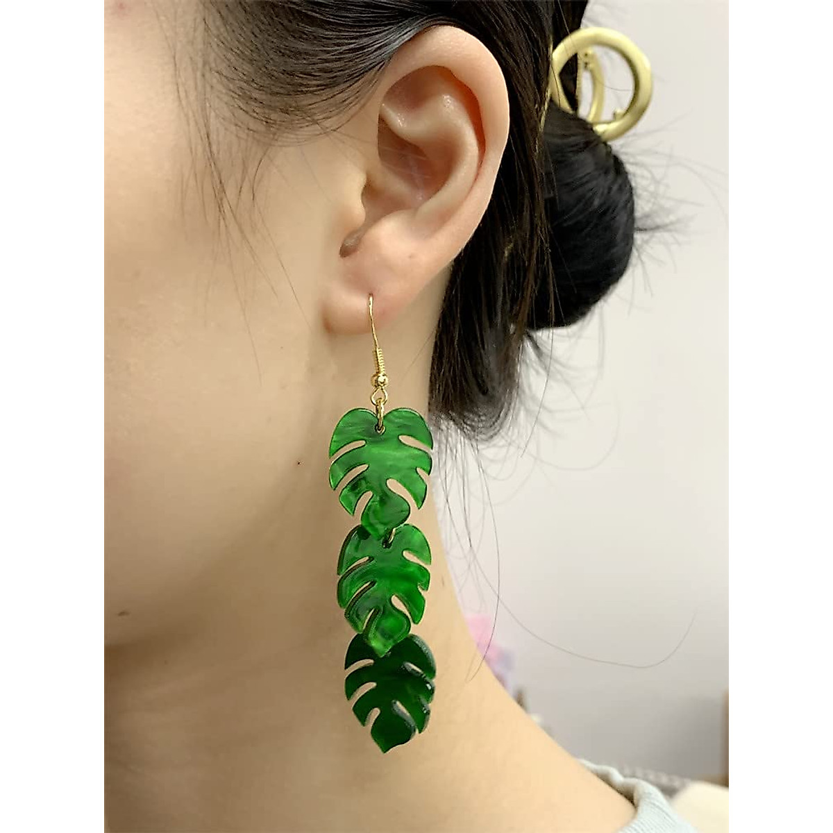 Green Palm Leaf Dangle Earrings for Women Girls Lightweight Resin Tropical Green Plant Statement Drop Fish Hook Stud Earring Fashion Cute Festival St.Patrick's Day Jewelry Gifts Nature Lover (Leaves)