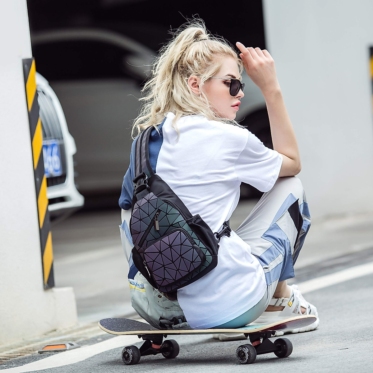 Luminous Geometric Backpacks Women Purses and Handbags Holographic Reflective Bags Iridescent Backpack D