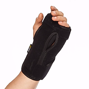BraceUP Carpal Tunnel Wrist Brace Night Support Lightweight Splint with Cushioned Pads, Night Sleep Wrist Support Brace for Pregnancy, Hand Support, and Tendonitis Arthritis Pain Relief
