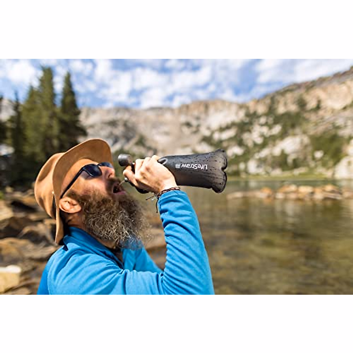 LifeStraw Peak Series - Collapsible Squeeze Bottle Water Filter System – 650ml for Trail Running, Through Hiking, Travel, Cycling, and Fishing, Dark Mountain Gray
