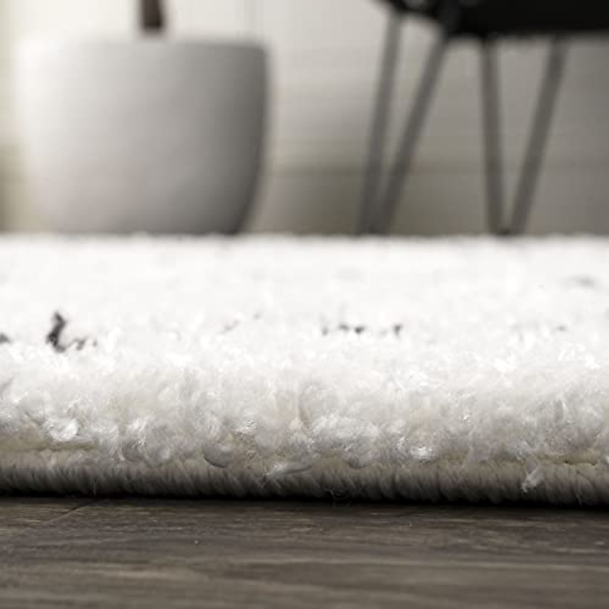 JONATHAN Y MOH405A-3 Catala Moroccan Diamond Shag Indoor Area-Rug Bohemian Geometric Modern Glam Easy-Cleaning Bedroom Kitchen Living Room Non Shedding, 3 X 5, White/Black