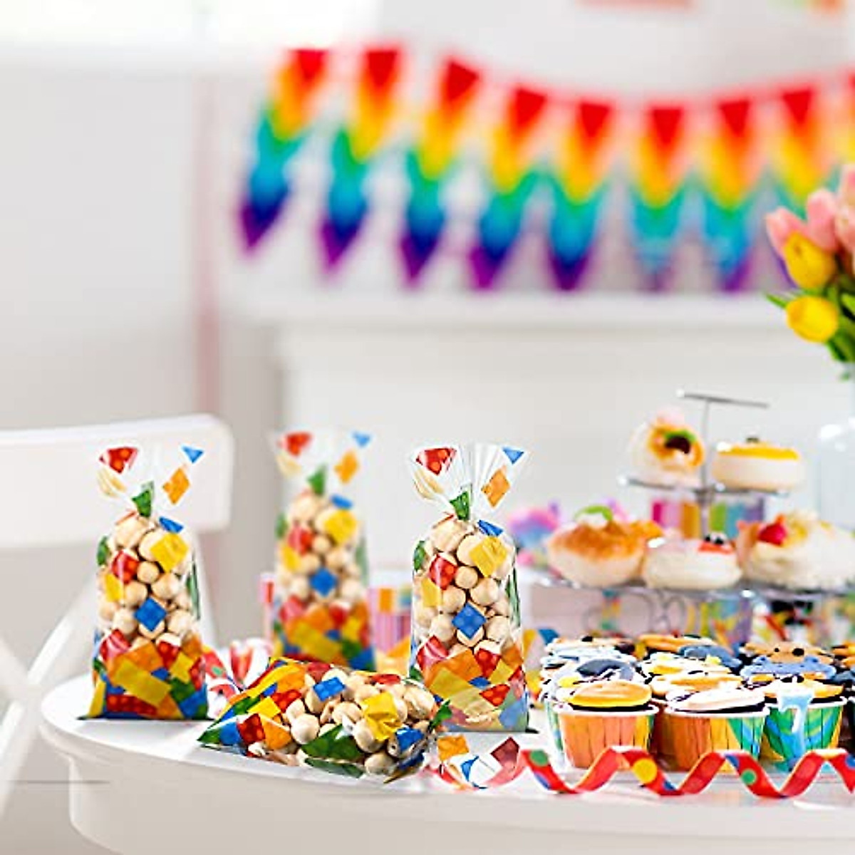 100 Pcs Building Block Cellophane Treat Bags, Color Bricks Theme Building Block Candy Goodie Bags Plastic Party Favor Bags with 100 Silver Twist Ties for Birthday Party Supplies (Clear Background)