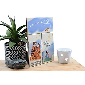 Pirantin 10th Anniversary Ceramic Loving Couple Collage - Romantic Free Standing Ornament (uv-tileblanket10), Creme