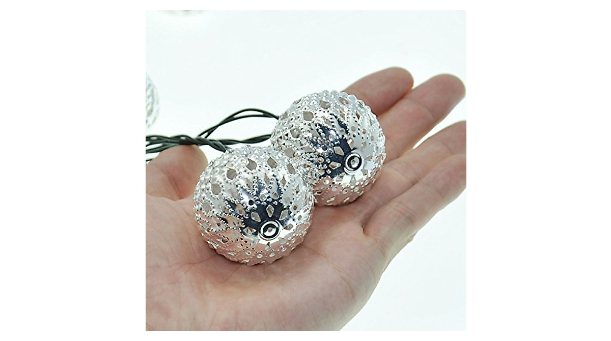 Modern Home Solar LED String Lights - Moroccan Globe Lanterns