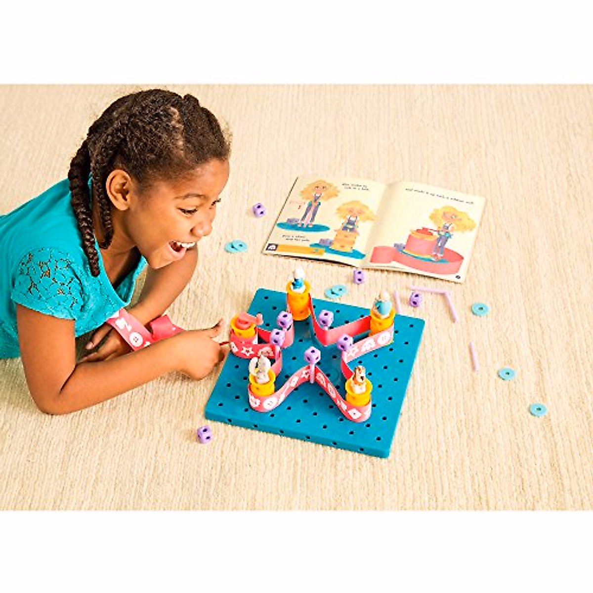 GoldieBlox and The Spinning Machine, 34 pcs