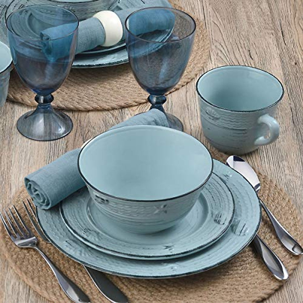 Pfaltzgraff Trellis Coastal 16-Piece Dinnerware Set, teal