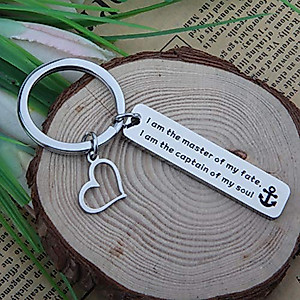 QIIER I Am The Master Of My Fate Graduation Gift Inspirational Retirement Keychain Gift (silver)