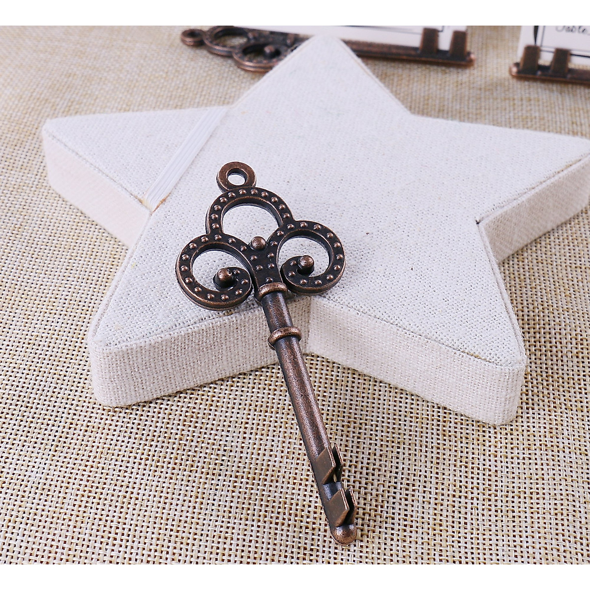40pcs Antique Skeleton Key Shaped Wedding Favor Rustic Decoration Photo Holder Key to Your Heart