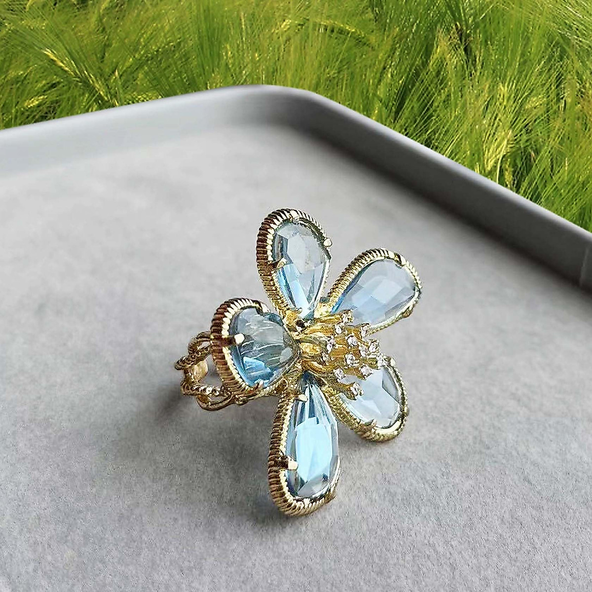 AIKAITUO Blue Crystal Large Petal Adjustable Ring Fashion Women's Clothing Accessories&Personalized Ball Party Christmas Gift