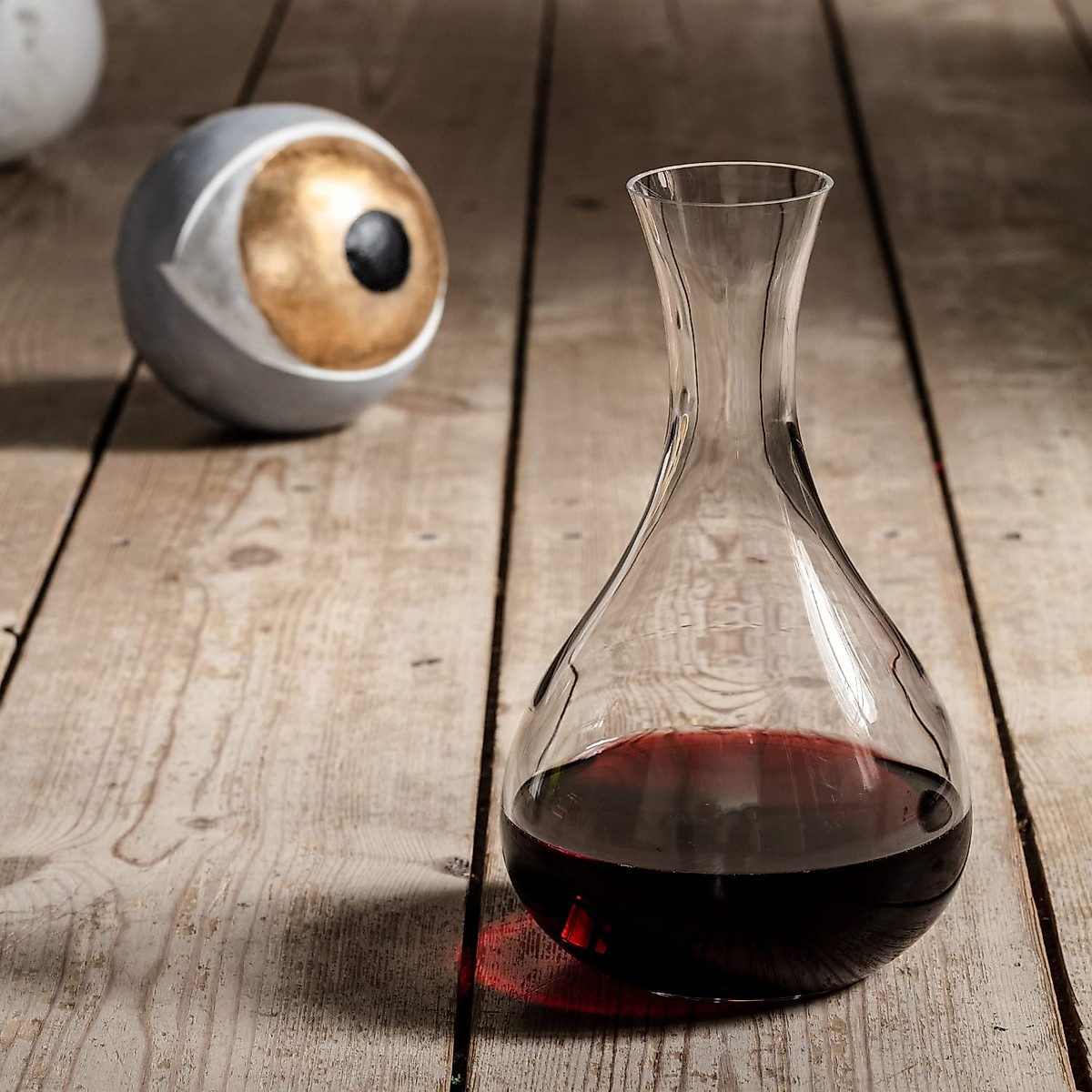 Krosno Elegant Wine Decanter, 54.1 oz, Harmony Collection, Accessory for Wine Lovers, Lead-free Crystal Glass Wine Decanters and Carafes, Red Wine Pitcher, Made in Europe