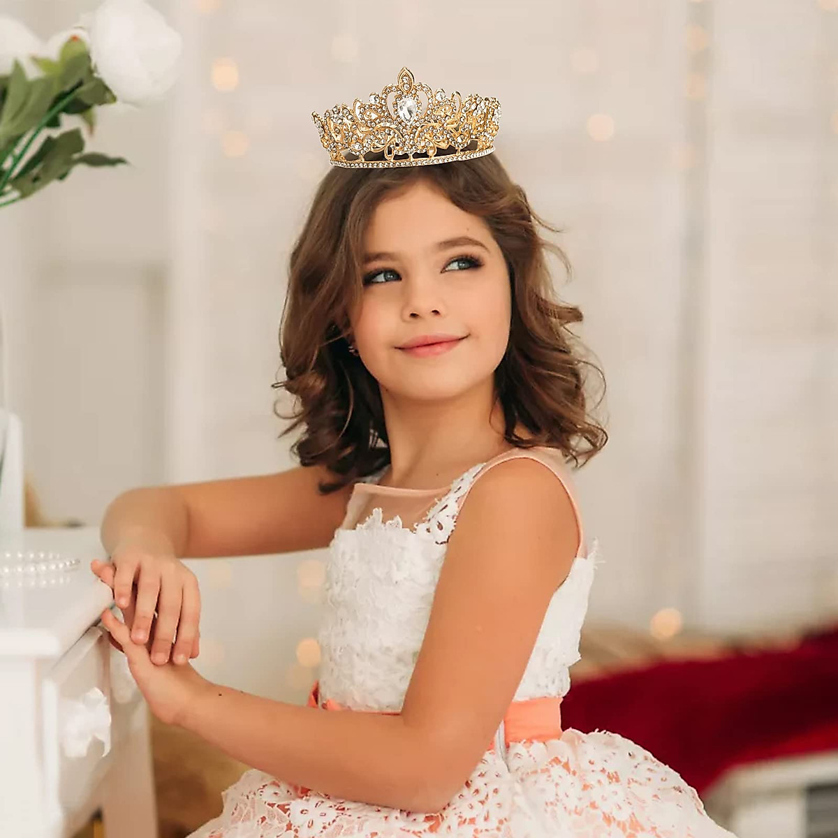 Dicunoy 2 Pack Crowns Tiaras for Little Girls, Vintage Gold Silver Crown Cake Topper, Small Crystal Diamond Princess Crown, Birthday, Prom, Christmas, Halloween Costume Party, Photo Shoot