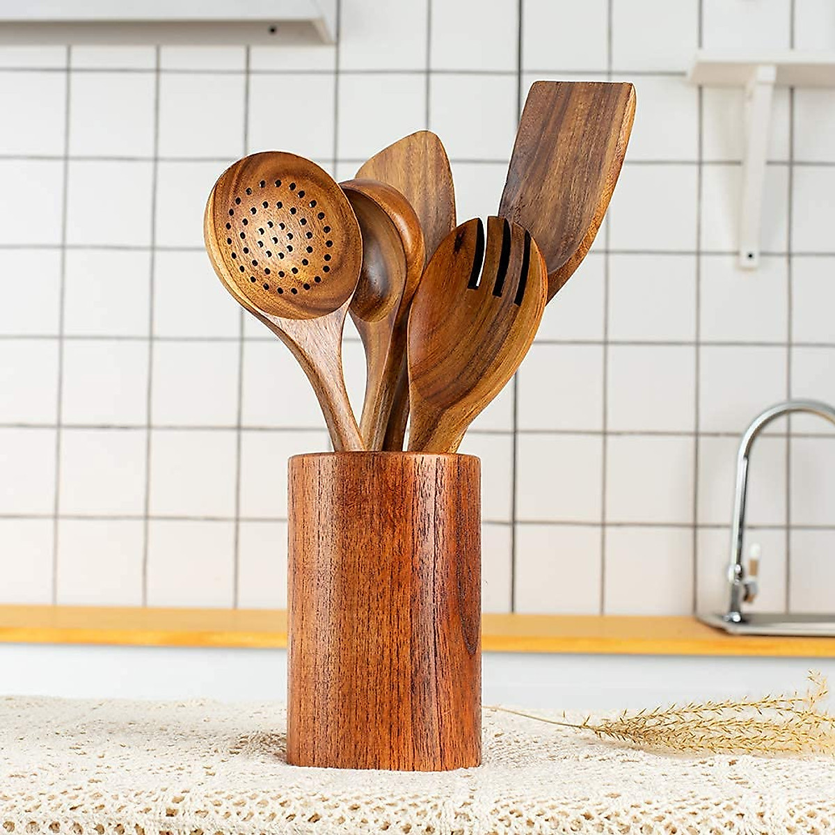 Wooden Kitchen Utensil Holder, 5.8 x 3.7 Inch, Natural Acacia Wood Cooking Utensil Holder for Countertop, Utensil Crock Organizer for Spoons Spatula Spurtles Skimmer Cooking Tools Straws