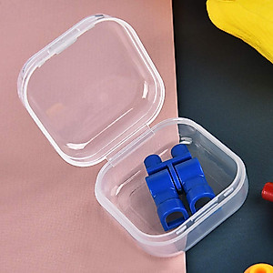 Abgream Plastic Beads Storage Containers - Mini Clear Square Box Empty Case with Lid for Earplugs, Pills, Jewelry, Hardware or Any Other Small Craft Gadgets (40 Pieces 1.37 x 1.37 x 0.7 Inches)
