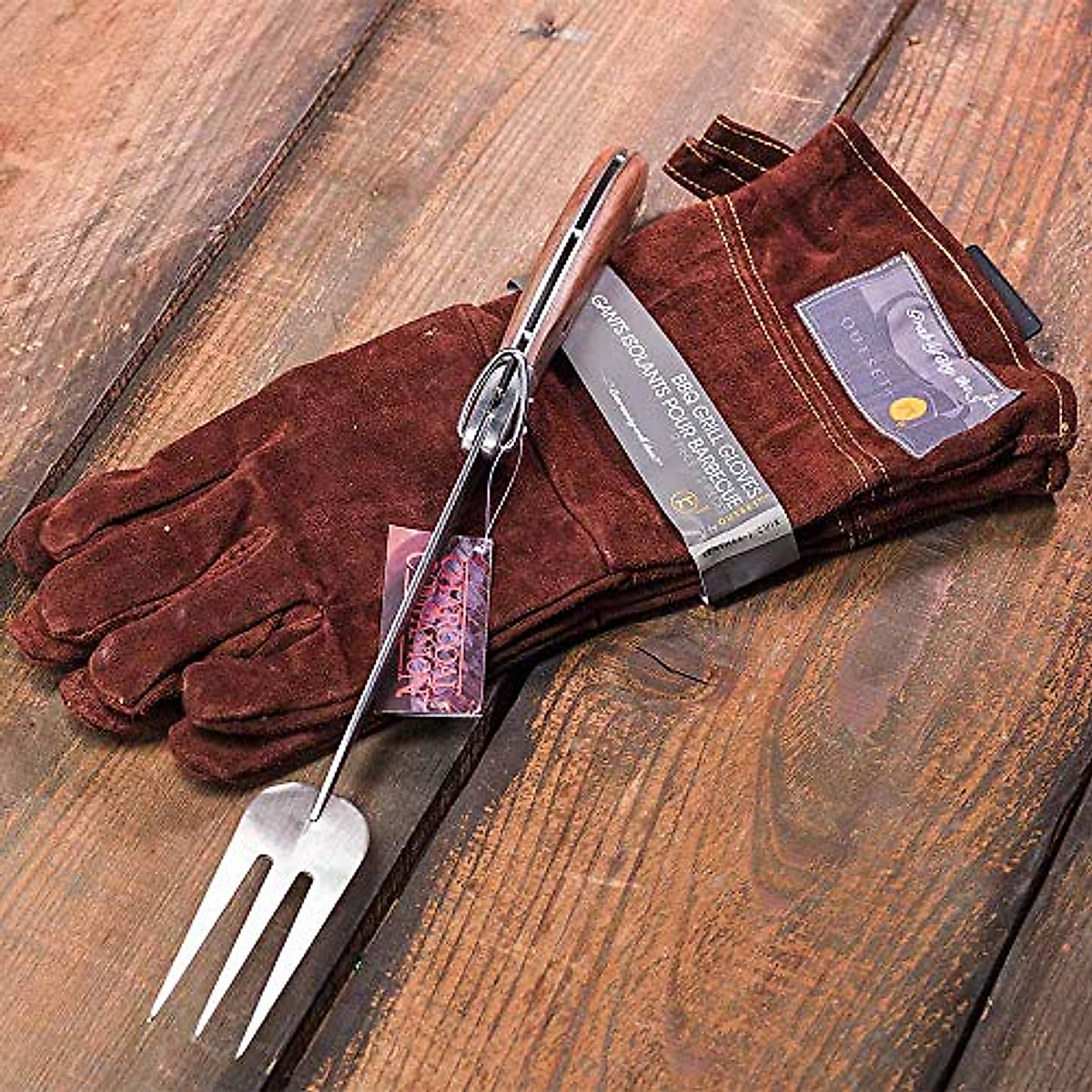 Man Crates Pit Master Barbecue Crate – The Ultimate BBQ Gift for Men – Includes Meat Claws, Barbecue Rub, Sauces, Leather Gloves & More – Ships in A Sealed Wooden Crate with A Laser-Etched Crowbar