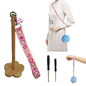 Portable Wrist Yarn Holder with Skew-slung Strap，Bamboo Yarn Holder with Wrist Strap, Yarn Holder for Crocheting & Knitting, Yarn Ball Holder/Yarn Holder/Knitting Gifts