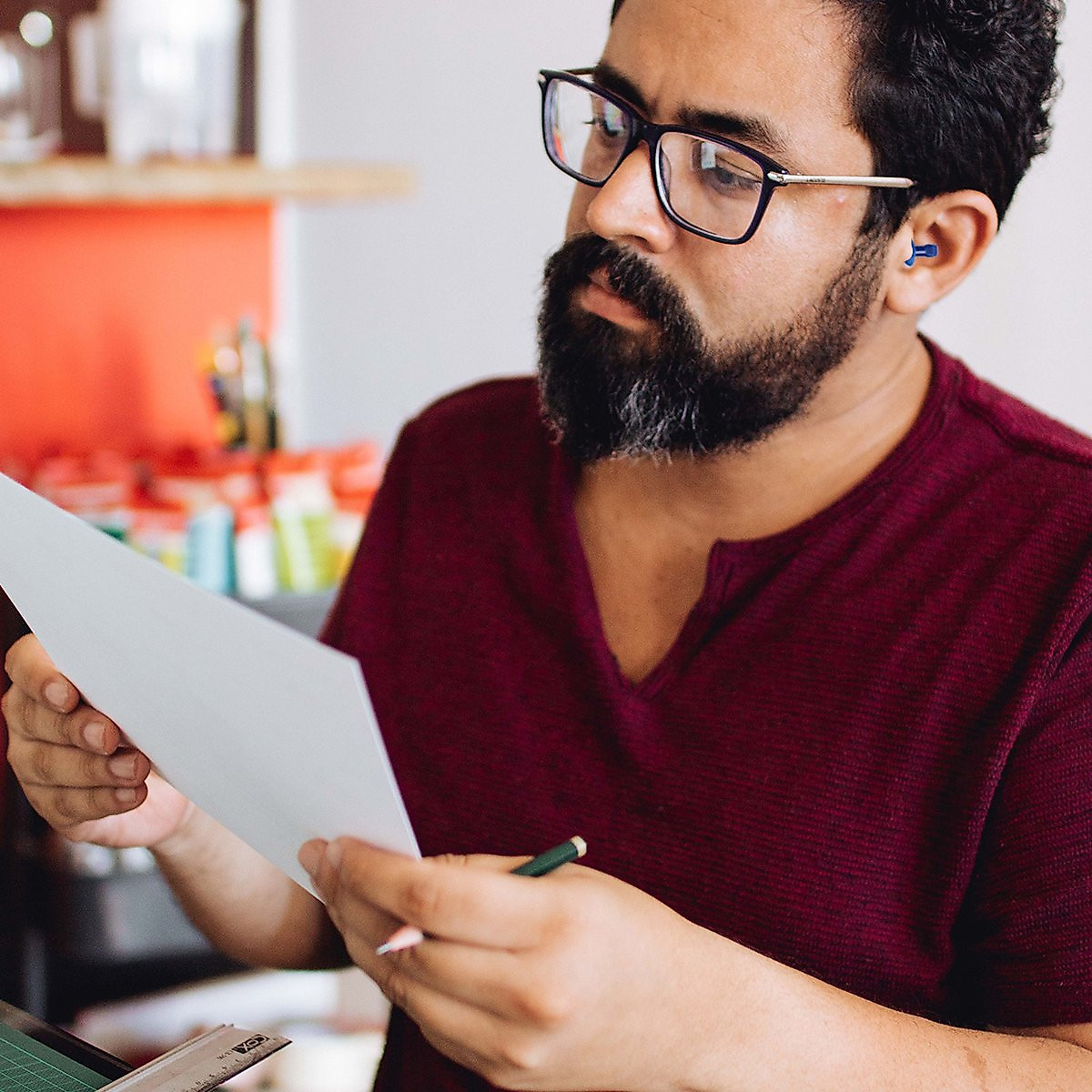 Luiswell Reusable Silicone Ear Plugs, 12 Pairs Noise Reduction Corded Soft Earplugs Sound Canceling Ear Plugs for Sleeping Swimming Shooting Hunting Traveling Concerts Musicians with One Carrying Case