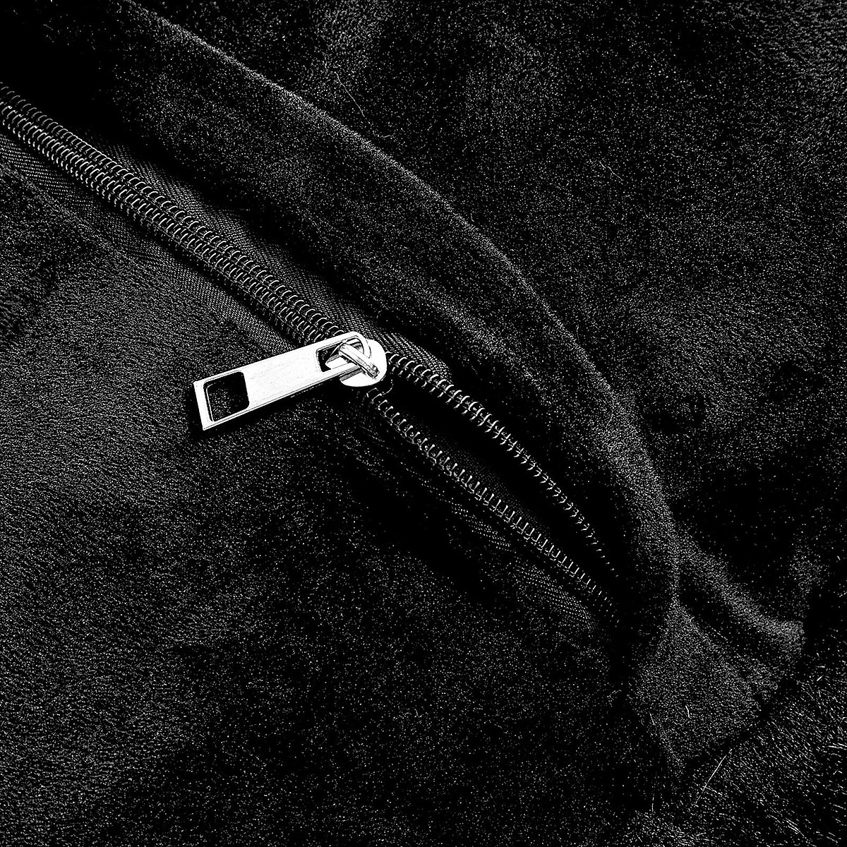 linmopm Excluding Insert Faux Fur Sheepskin Pillow Cover White Shag Fuzzy 18x18 Inch Black 2 Pcs Super Soft Fluffy Cushion Plush Pillow Case Luxury Living Room Sofa Bed Home Decor Chair Cushion