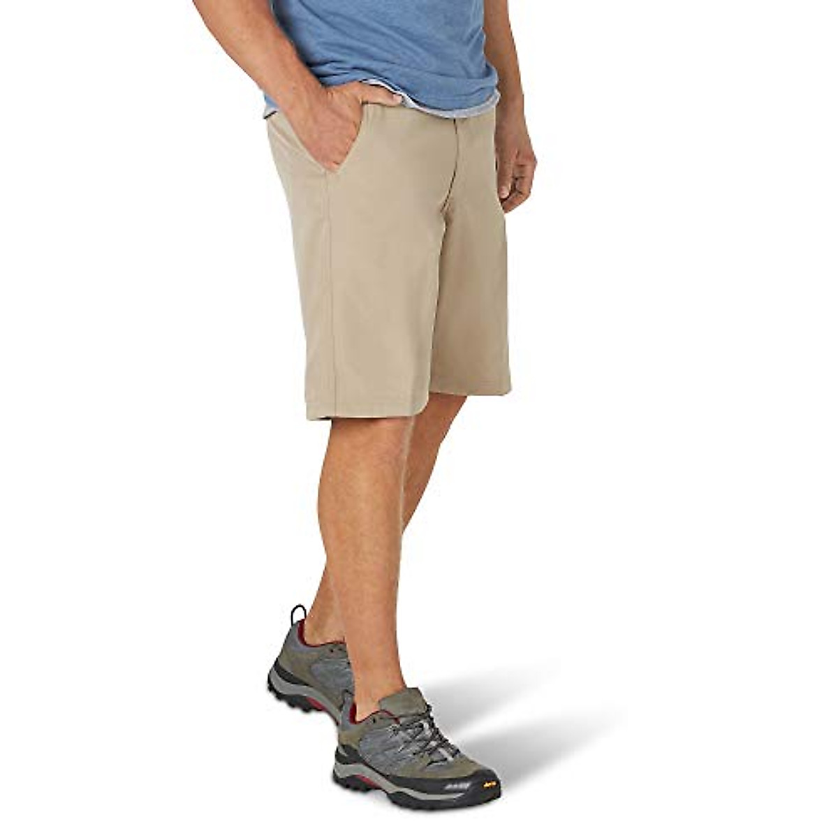 Wrangler Authentics Men's Performance Side Elastic Utility Short, Desert Sand, 38