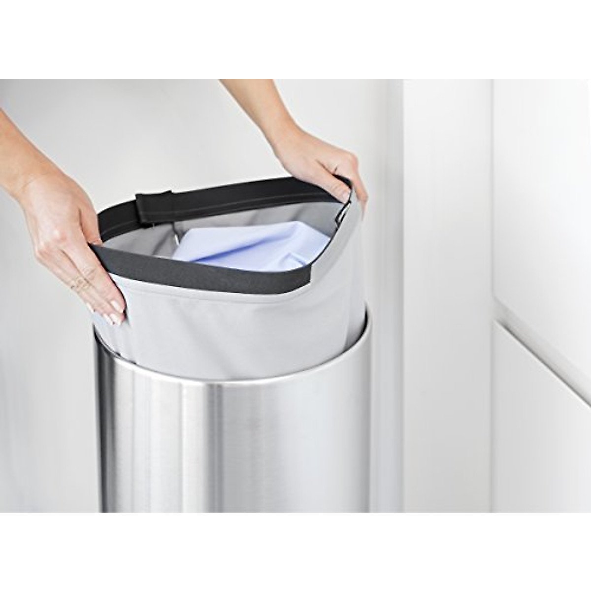 Brabantia Laundry Bin with Black Plastic Lid, 35 L - Matt Steel