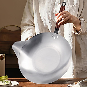 Ciieeo Tanghulu Sugar Pan Sugar Dipping Pan Cast Iron Grilling Wok Melt Pan with Handle Metal Cookware Woks & Stir-fry Pans Glass Pots for Cooking on Stove Candies Melting Pot Appliance Heavy