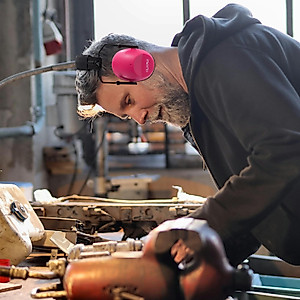 HUARUI Noise Cancelling Ear Muffs, Ear Protection Safety Earmuffs for Shooting, Noise Reduction for Adults Kids Autism Hearing Protection (Pink)