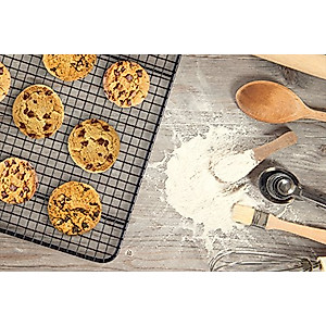 Mrs. Anderson’s Baking Professional Baking and Cooling Rack, 10-Inches x 18-Inches, Non-Stick