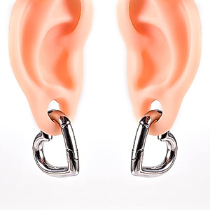 DOEARKO 2PCS Heart Design Ear Hanger Weights for Stretched Ears Gauges Ear Plugs Body Piercing Tunnels 316 Stainless Steel Hypoallergenic Body Jewelry (4G (5mm), 1#Silver)