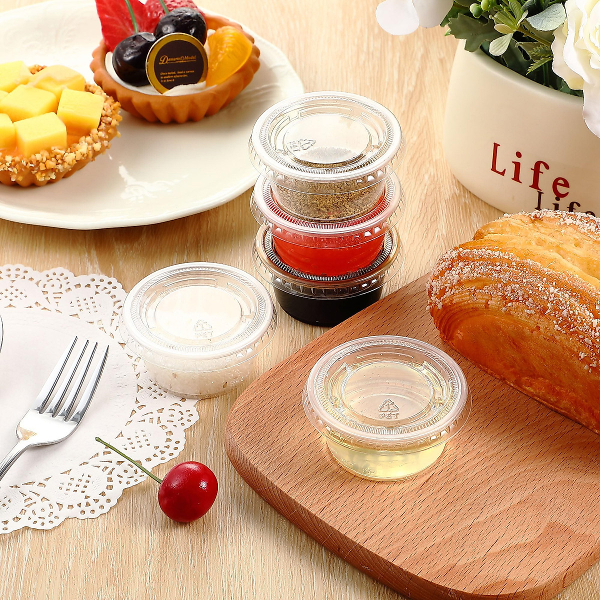 Mumufy 2000 Sets Plastic Portion Cups with Lids Bulk Small Clear Plastic Containers Stackable Souffle Condiment Cups Airtight Mini Food Storage for Dipping Sauce Salad Dressings Party (2.0 oz)