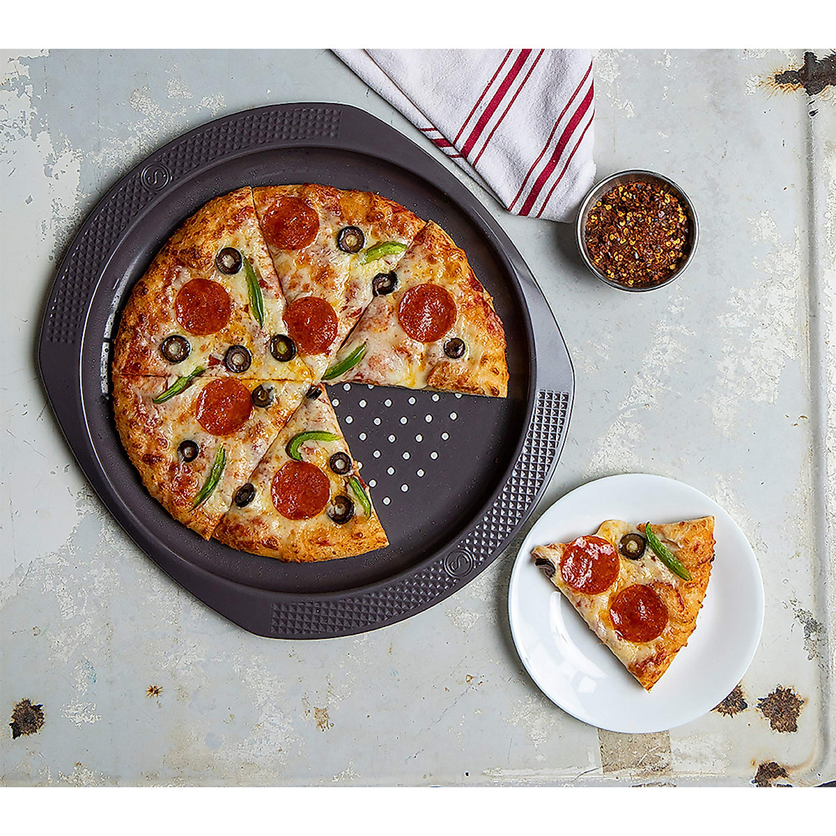 SAVEUR SELECTS Pizza and Fluted Tube Pan Bakeware Set, Non-stick, Warp-resistant Carbon Steel, Dishwasher Safe, Artisan Series