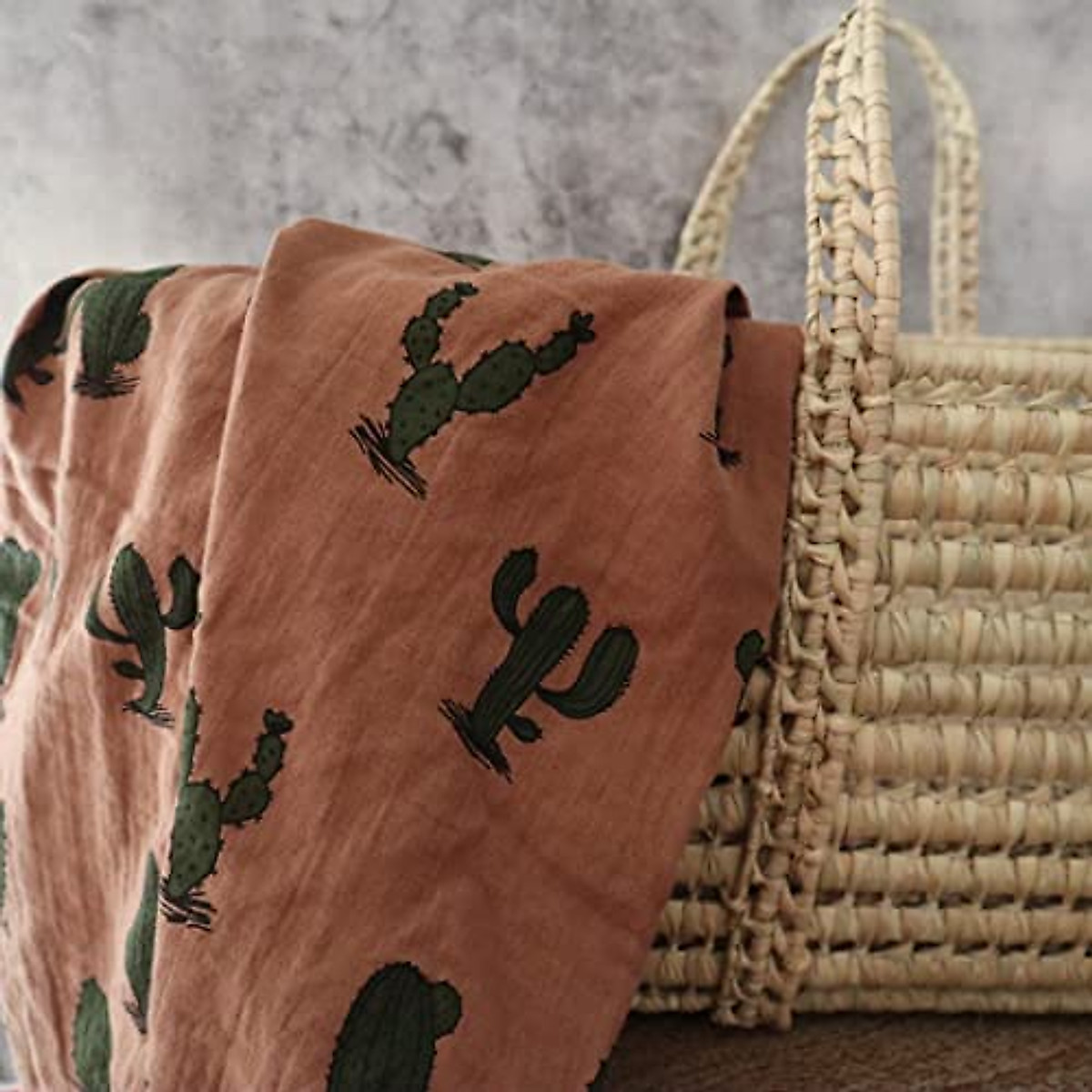 Leyl&Ari Muslin Swaddle Blanket 100% Organic Cotton Lightweight Receiving Wrap for Infant & Newborn (Cactus, 47X47)