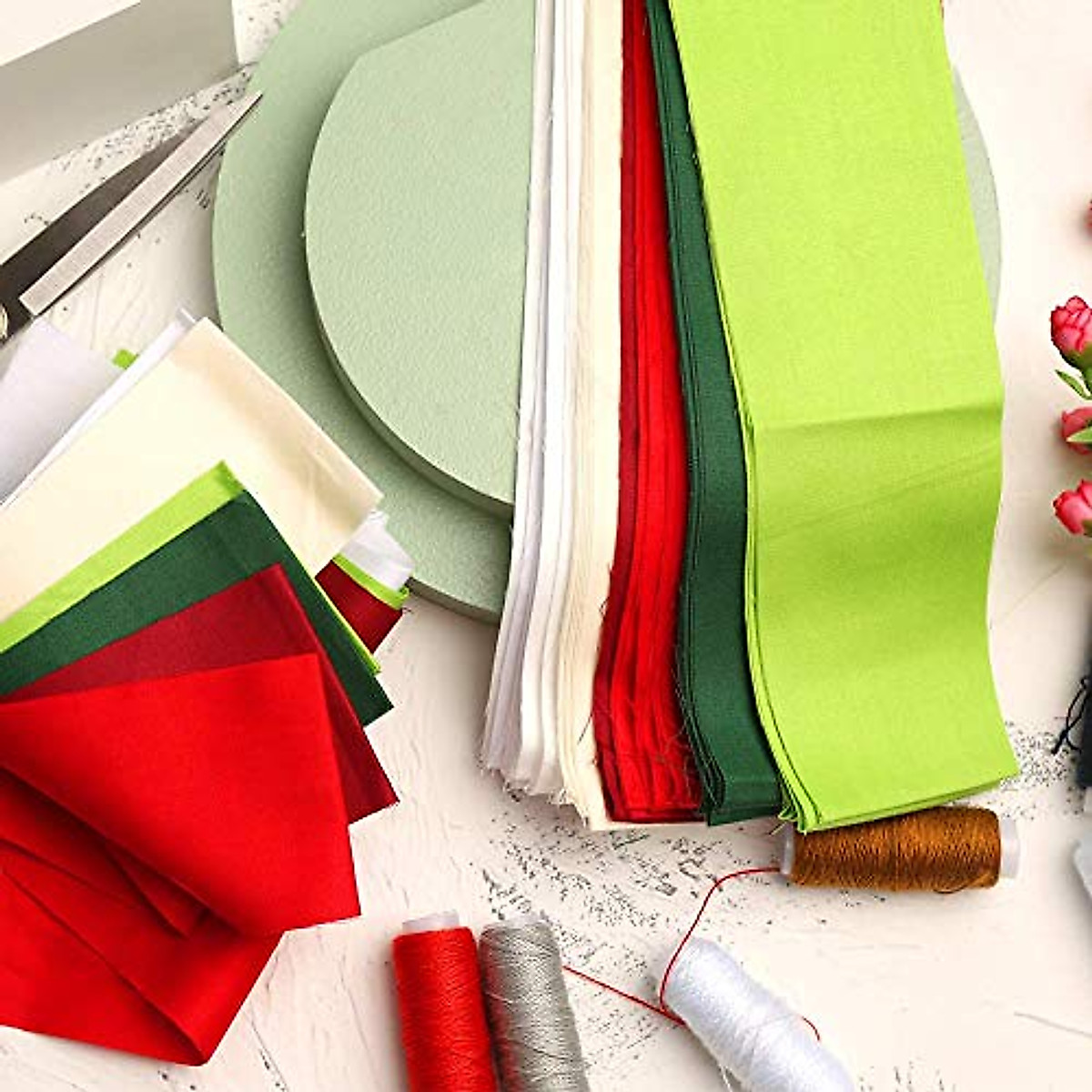 Roll Up Cotton Fabric Quilting Strips, Fabric Jelly Rolls, Cotton Craft Fabric Bundle, Patchwork Craft Cotton Quilting Fabric for Crafting, Patchwork Fabric Sets with Different Patterns