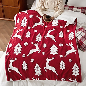 Bedsure Soft and Warm Christmas Elk Sherpa Blanket for Couch, Sofa, Bed - Winter Blanket Decoration Gift, 50"x60"