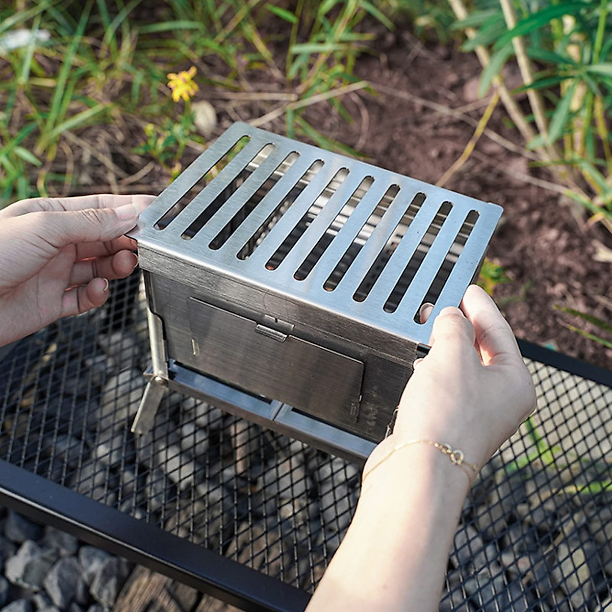 Foldable BBQ Grill, Stainless Steel Charcoal Grills, Durable Portable Detachable Barbecue Cooking Stove for Outdoor Garden Camping Picnic