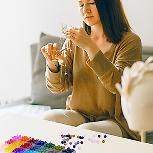 LOTMER 980 PCS 8mm Glass Beads for Jewelry Making - 28 Colors - Round Crystal Gemstone Beads for Jewelry, Necklace, Bracelet, Phone Lanyard Making DIY Craft