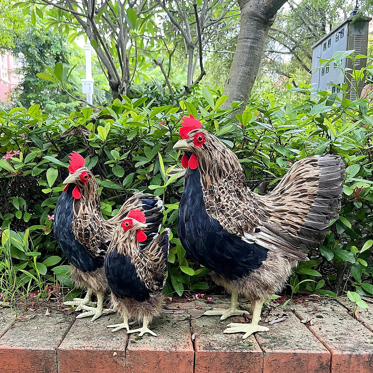 LWINGFLYER Artificial Feather Hen Chicken Statue Ornaments DIY Craft for Home Wedding Easter Decoration Farm Garden Decor Figurines Party Decor Teaching Props (S)